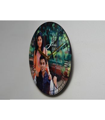 Personalized round photo clock in Chennai. Purchase online for all ...